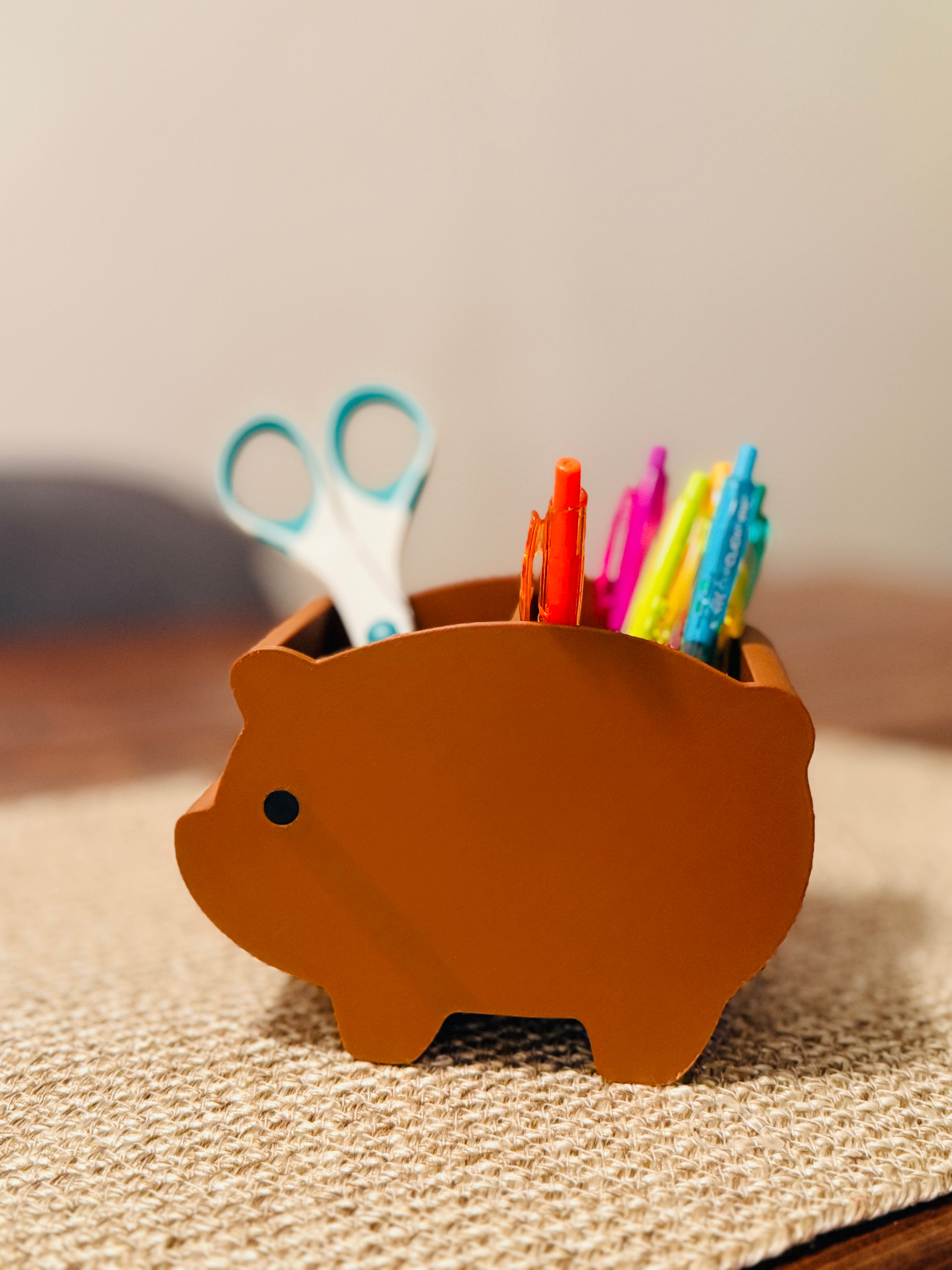 Marranito Pencil Holder STL File – CheekyMinds